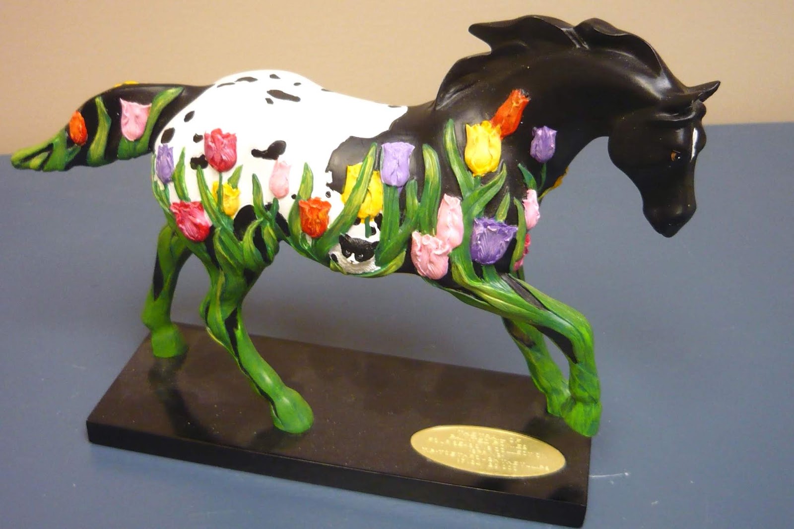 Prairie Museum Collections & Exhibits: The Trail of Painted Ponies