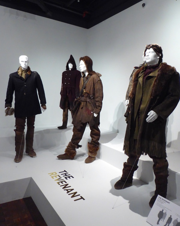 Hollywood Movie Costumes and Props: Oscar-nominated movie costumes from ...