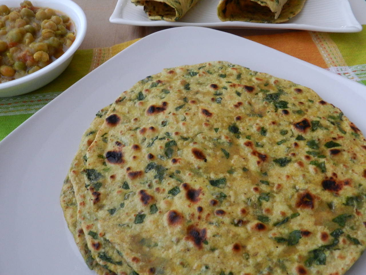 Raajis kitchen: Methi thepla