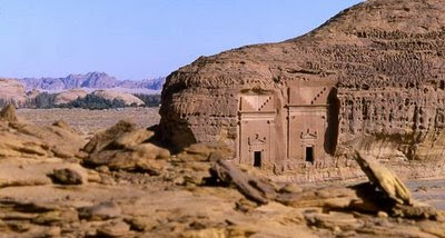The beauty of the Architectural Heritage Thamud - Tourism in the World