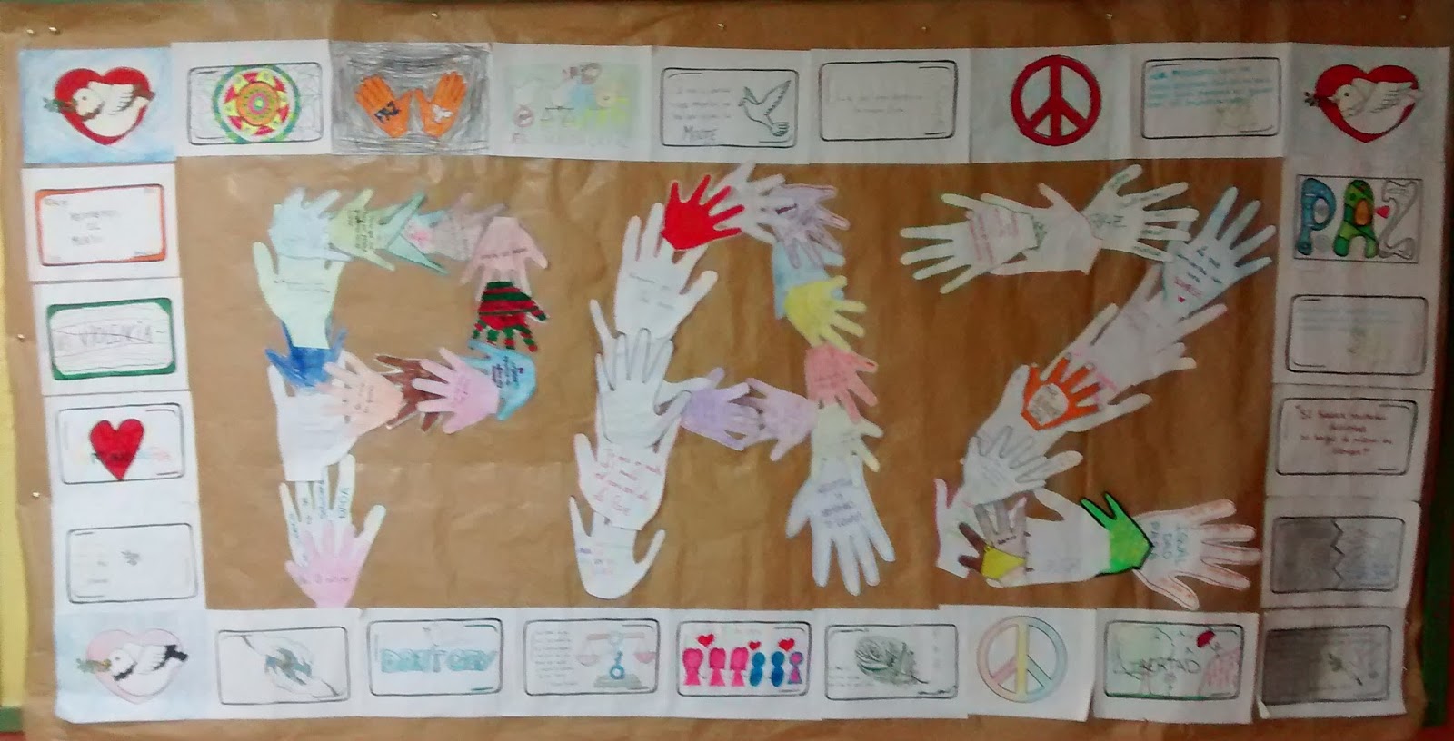 Periódico Pasillos: Mural para la Paz