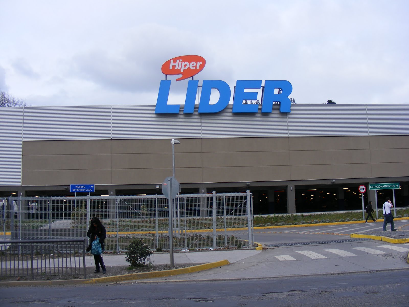ConceMap: Hiper Lider - Farmacia humada - Doggis