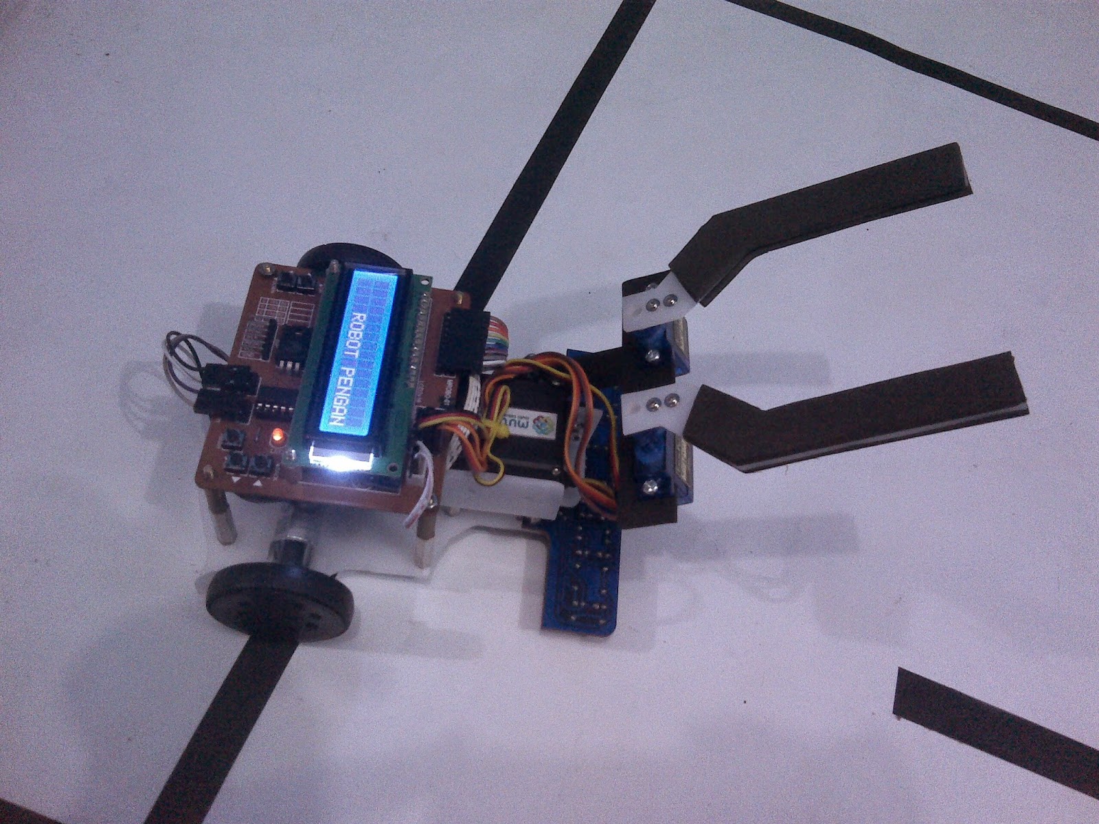 Robot Line Follower Pemindah Barang Joss Tenan | Robotic Tutorials