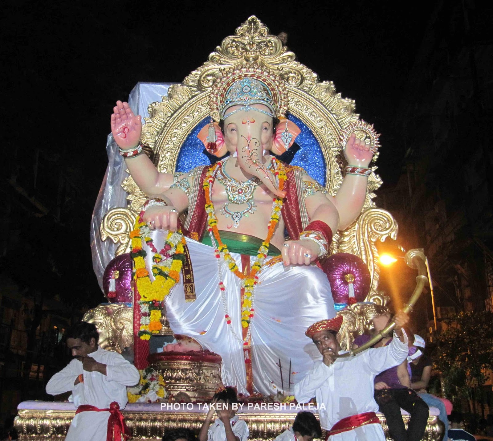 MUMBAI CHA MAHAGANPATI: Fort cha Raja