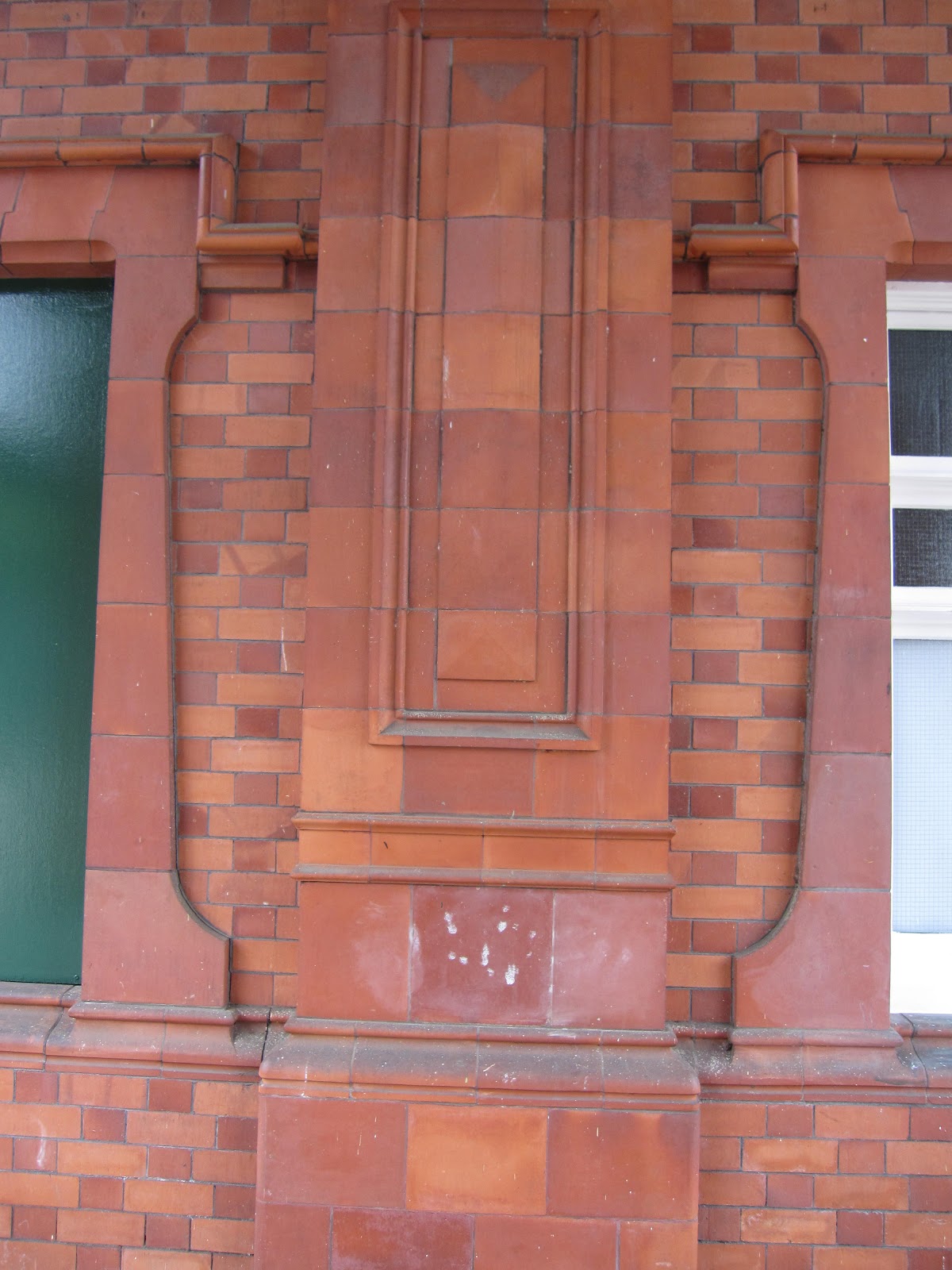welsh buildings: Pontypridd Station