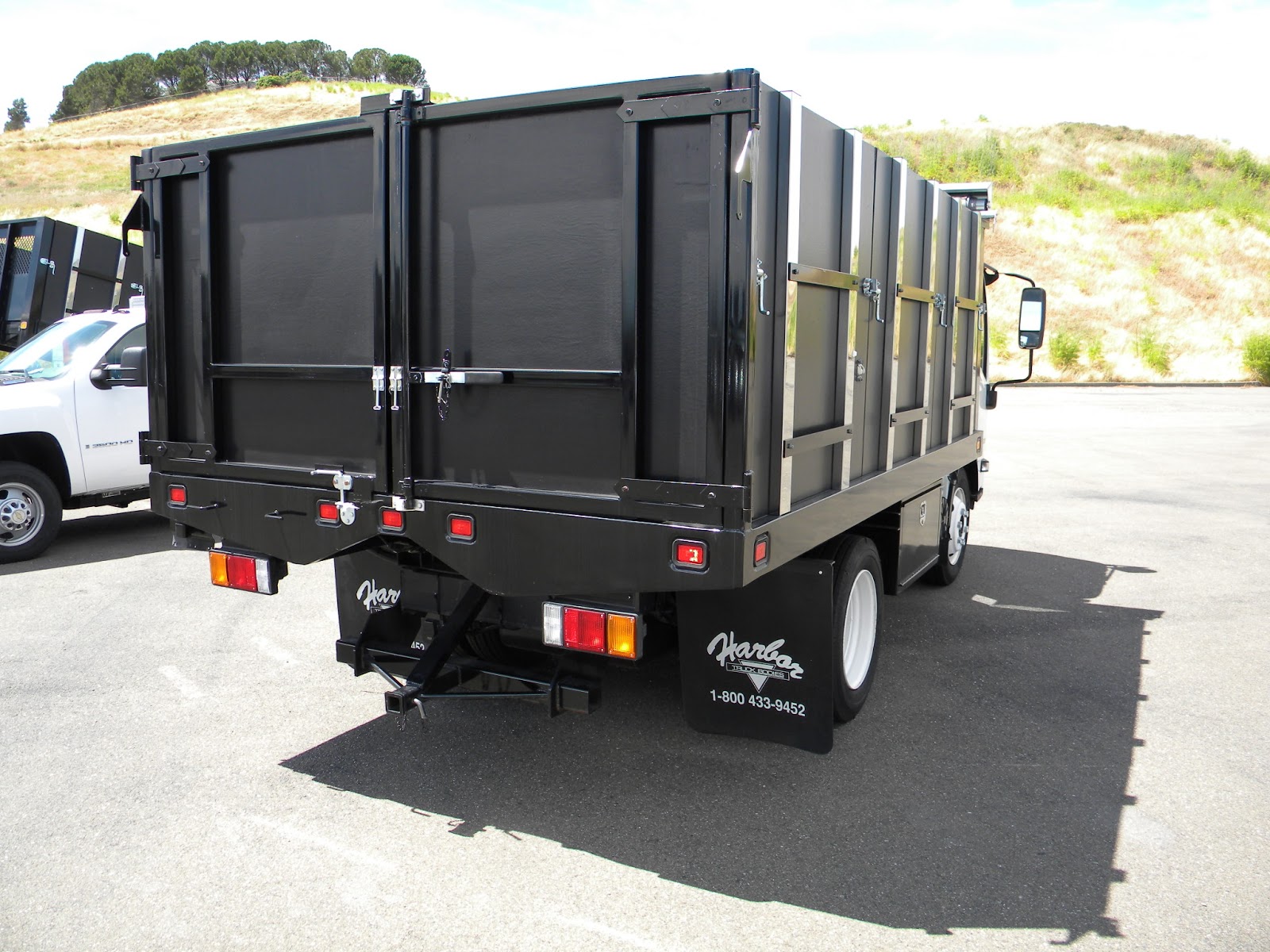 Harbor 12 Foot Landscaper Body on Izuzu NPR For Tight Turns | Harbor ...