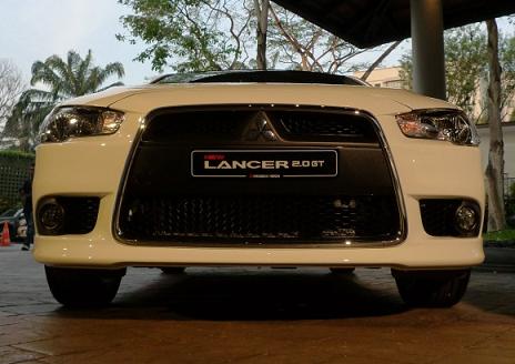 Malik Torpedo: Mitsubishi Lancer 2.0 GT Modified