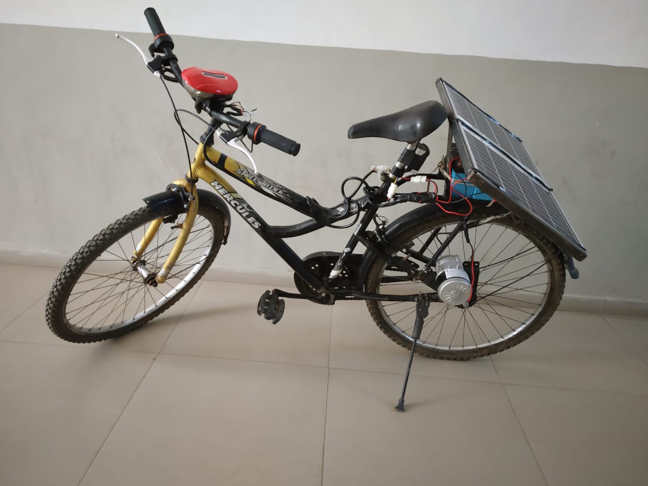 SOLAR POWERED ELECTRIC BICYCLE