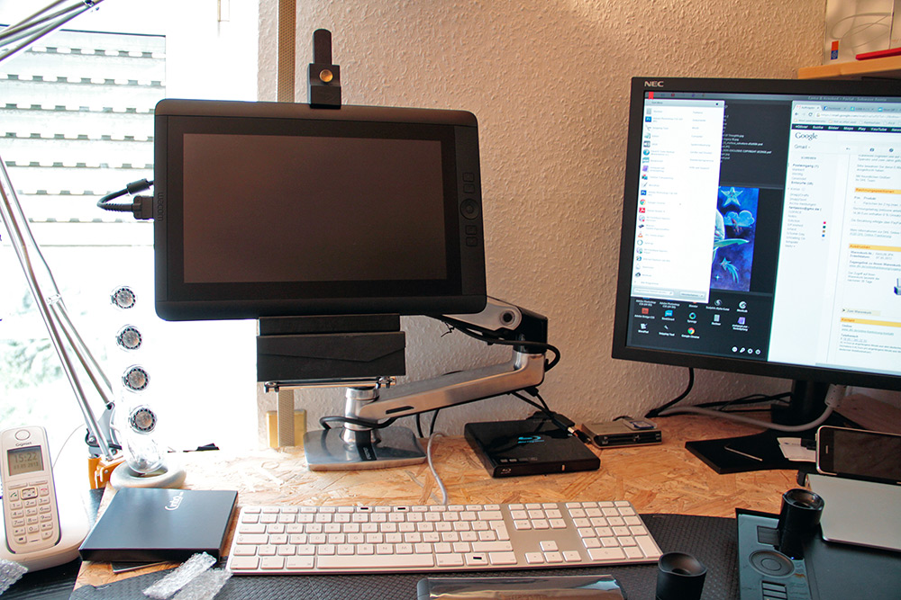 Setting up the Wacom Cintiq 13HD with Ergotron LX Arm ~ The Art of Fantasio