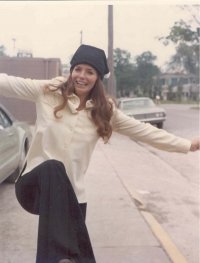 Leesh on Vintage: Inspirational Icon Monday: June Carter Cash