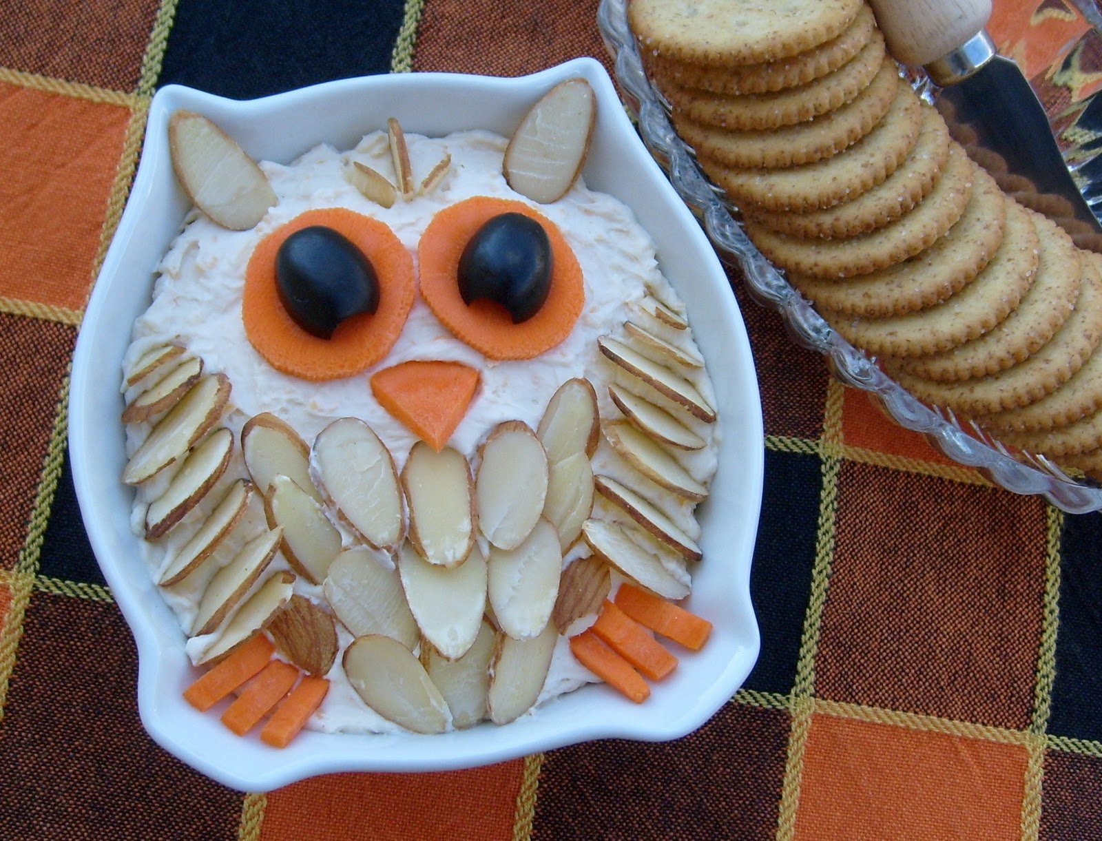 Happier Than A Pig In Mud: Whoooo You Lookin' At?