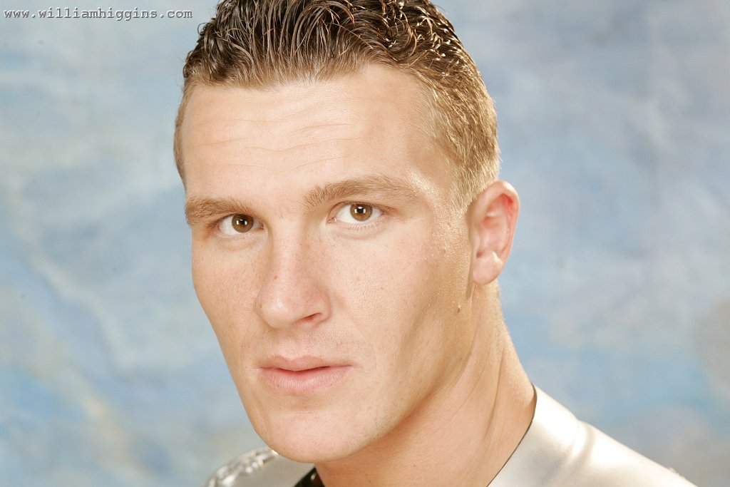 Addicted To Eating Ass II: Eric Flower 1!