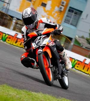 Gambar Motor Road Race | R-way Collection