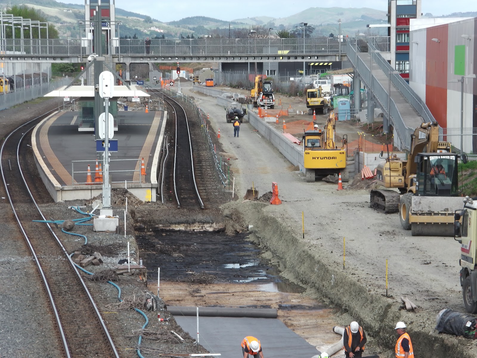 Papakura Station: August 2012