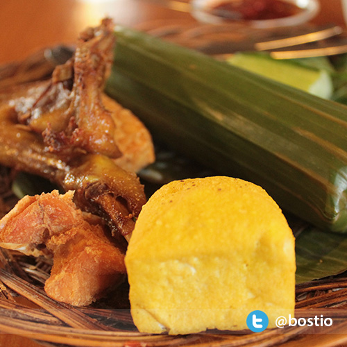 Nasi Timbel Komplit Ala 'Gurih 7 Resto' - Bostio's Blog