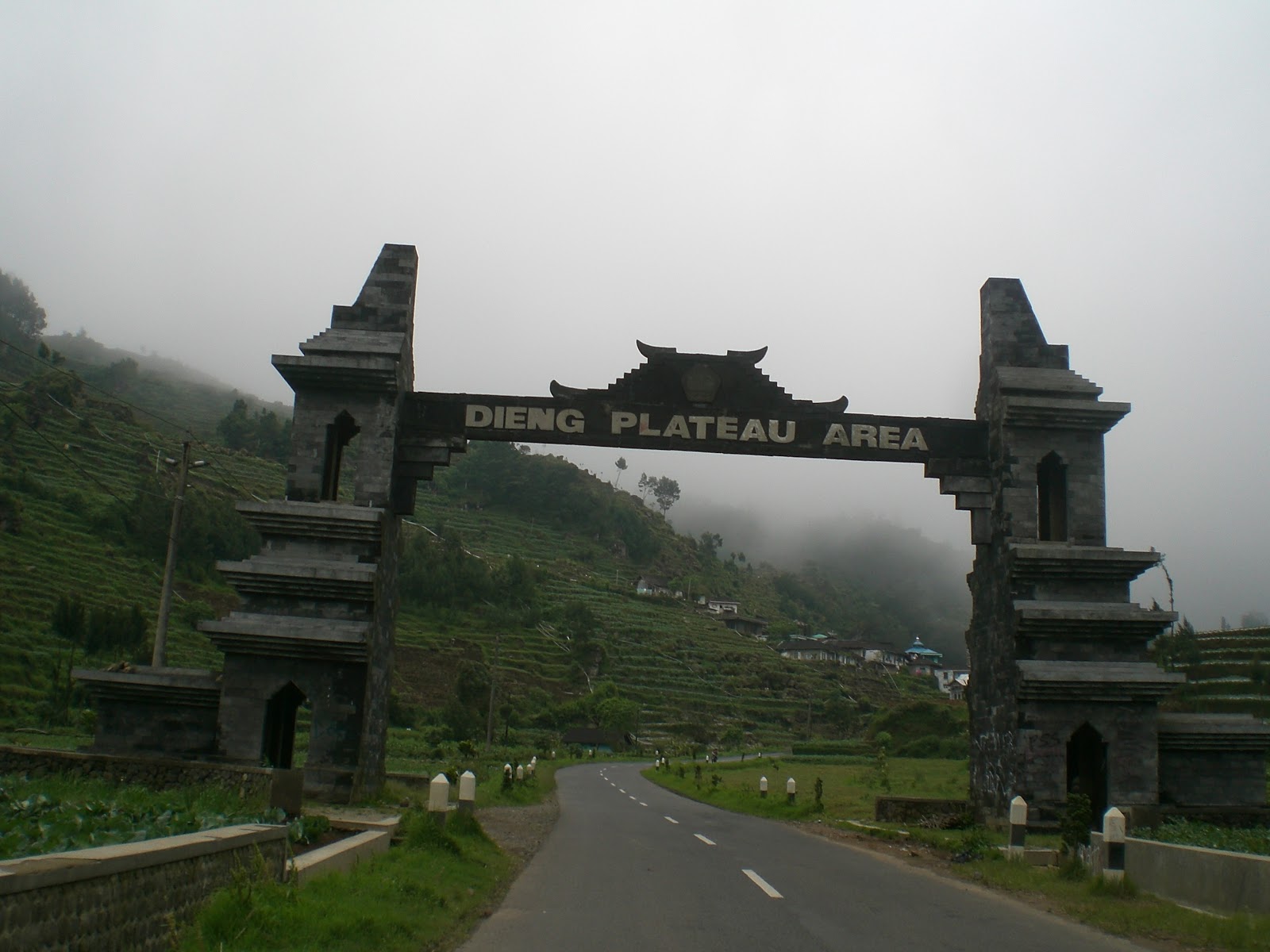Dokter dan Traveller: Keindahan Diatas Daratan Tinggi Dieng