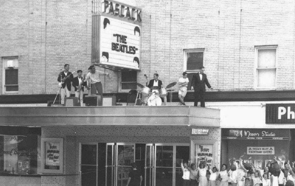 Meet the Beatles for Real: The original rooftop concert