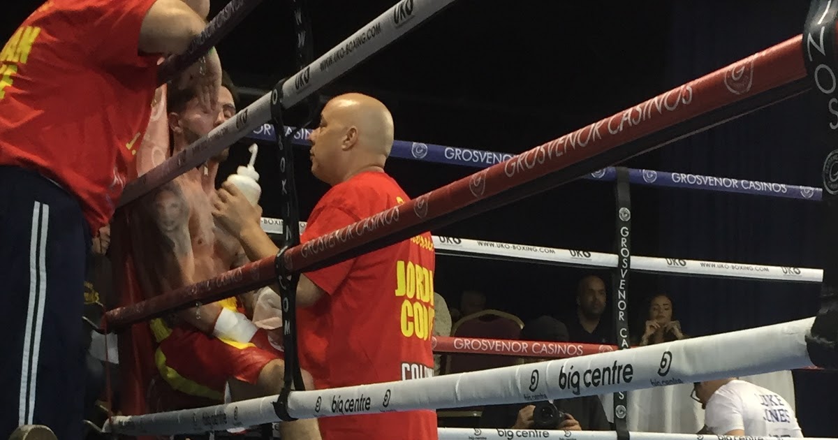 punching with Parsons: Boxing at Banks stadium ,Walsall 10th February 2018