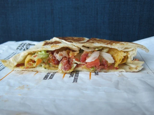 Review: Taco Bell - $1 Crunchwrap Sliders
