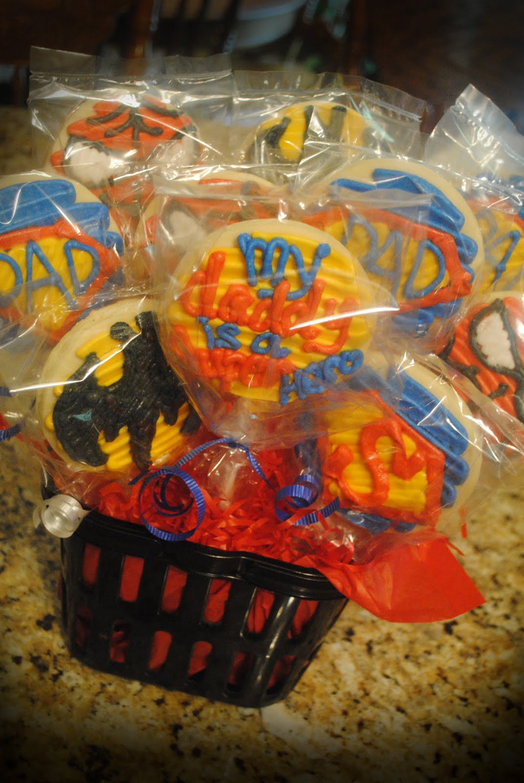 Candace's Cookie Creations: "SuperDAD" Father's Day Cookies