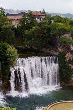 WaterFall Castles in Poland - Travel