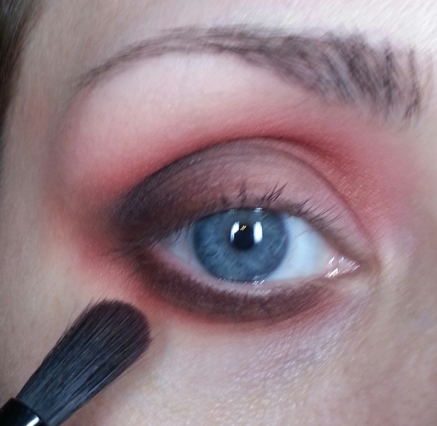 Makeup Matters: Red Eyeshadow Tutorial