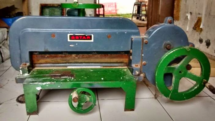 Mesin Potong A3 Merk Star - Mesin Percetakan Bekas