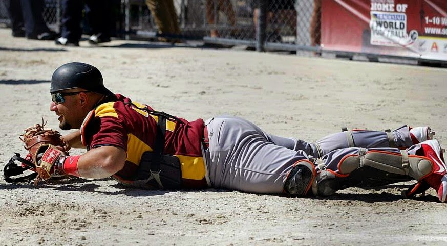 ENDER CHAPARRO : ¨UN BUEN CATCHER ES EL ÉXITO DE UN LANZADOR¨ RAFAEL FLORES