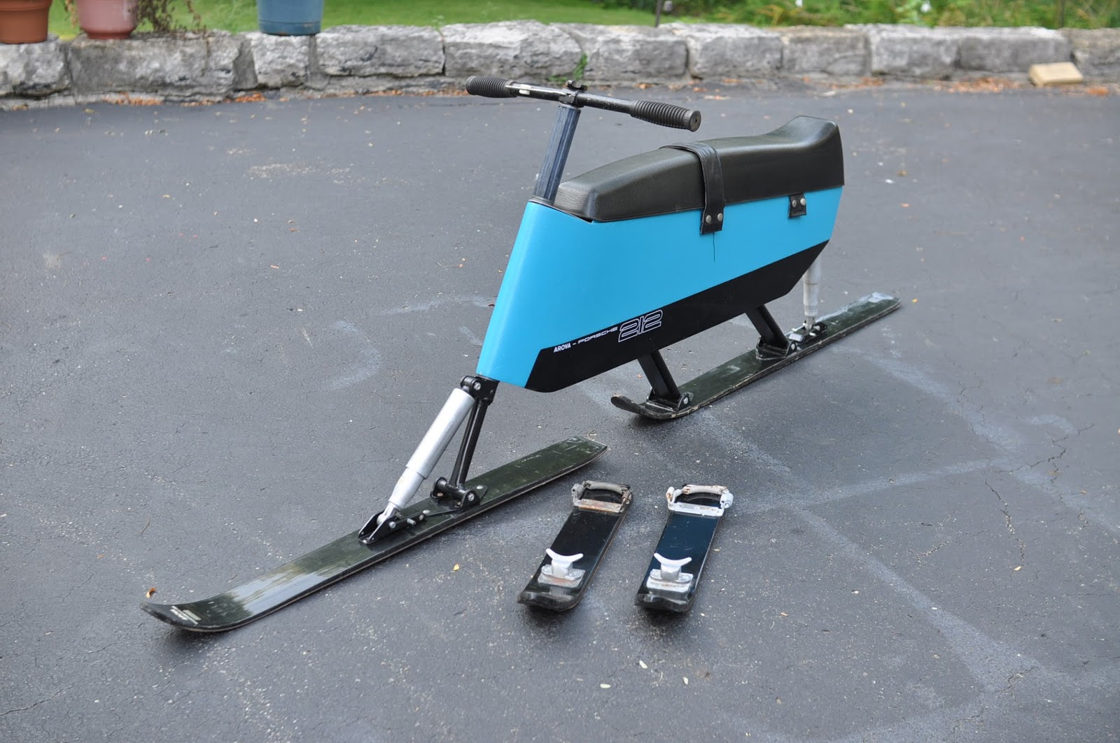 Renn-Spot: Porsche Arova Ski Bob 212