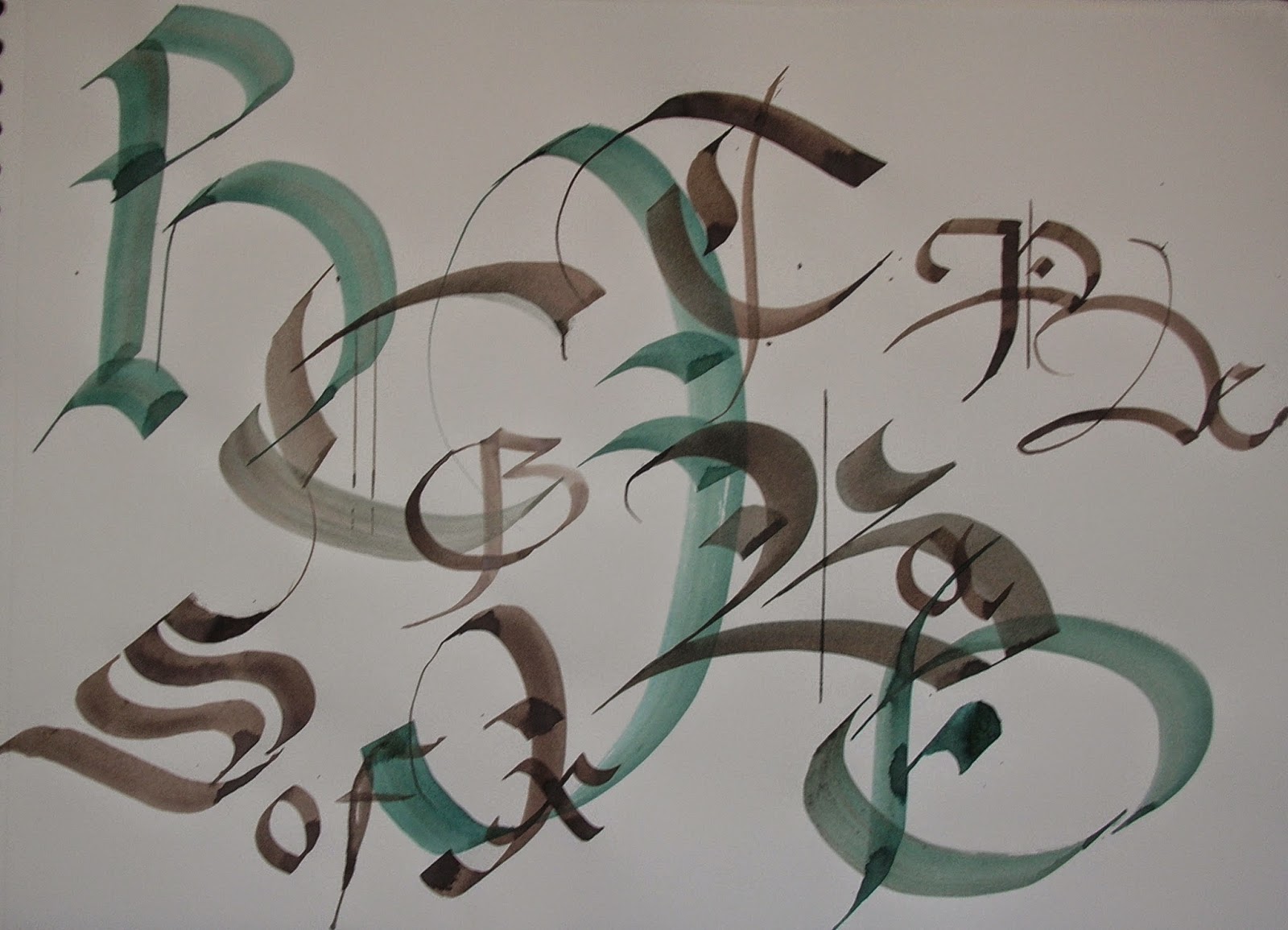 des mots bleus: Gothique bâtarde et plume à affiche (10/08/2013)