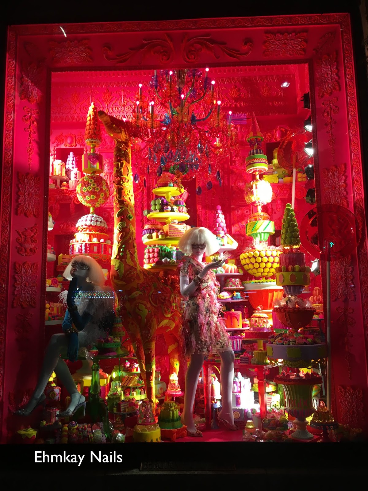 ehmkay nails: Holiday 2018 Window Displays of New York City