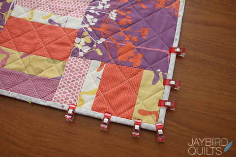 Jaybird Quilts: Single Fold Binding Tutorial