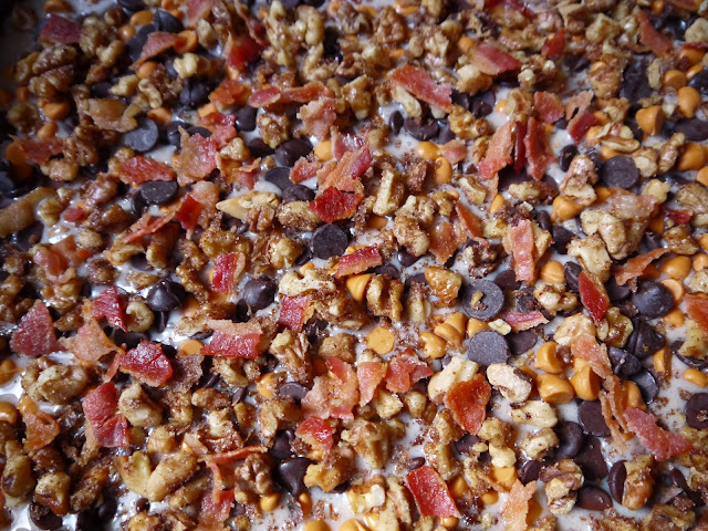Whisking Through Life: A Holidays Twist on the 7 Layer Bar and a Giveaway!