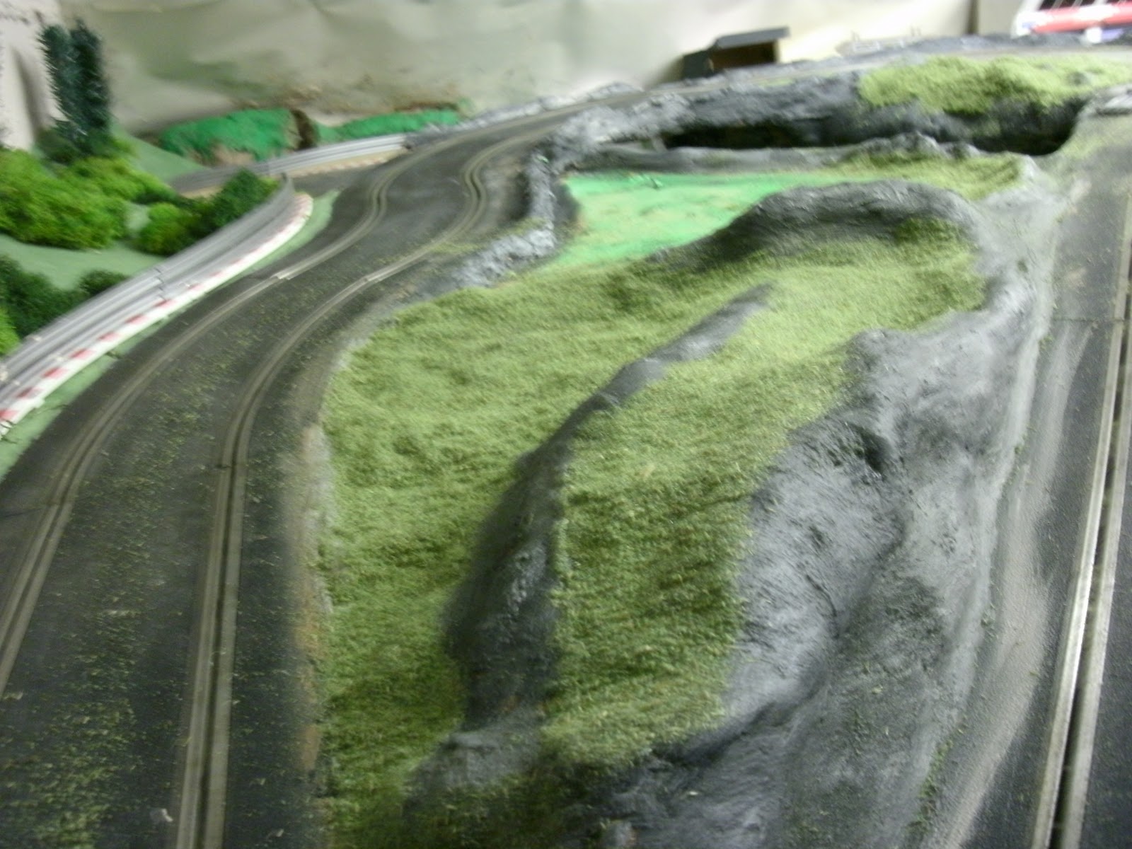 Bob's Scalextric Project: January 2012