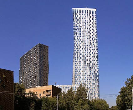 The Presurfer: The Flamboyant Towers Of Post-Soviet Architecture