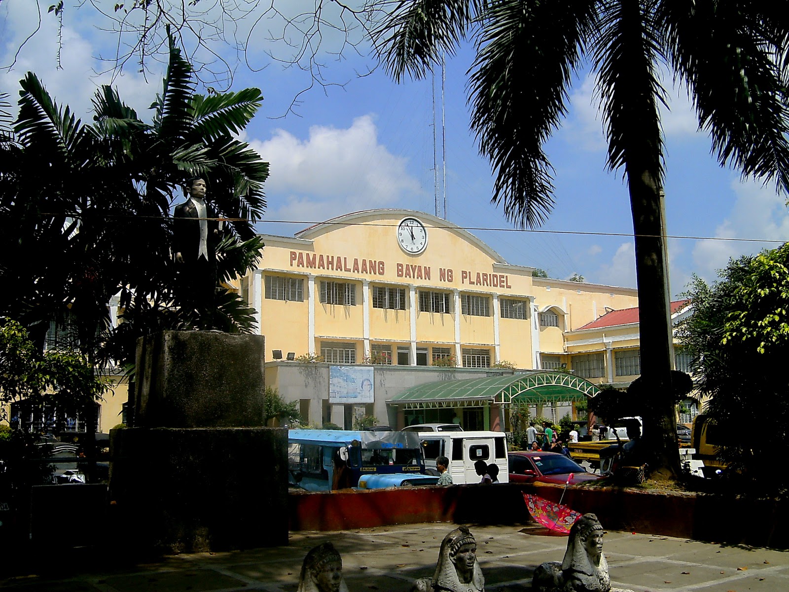 Plaridel Municipal Hall