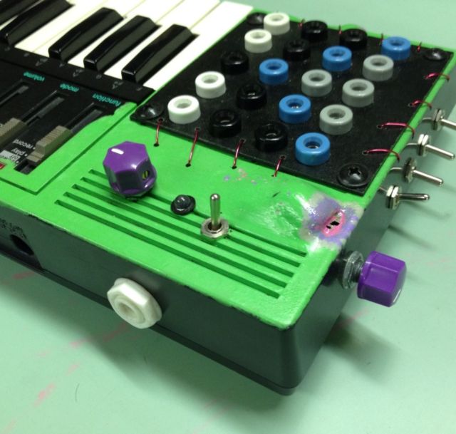 MATRIXSYNTH: Diabolical Circuit Bent Casio Sk-10 & Zombie Green SK-1