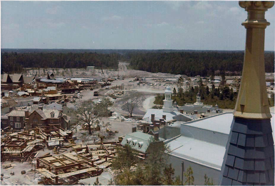 Disney Avenue: 13 RARE and AMAZING Magic Kingdom Construction Photos ...