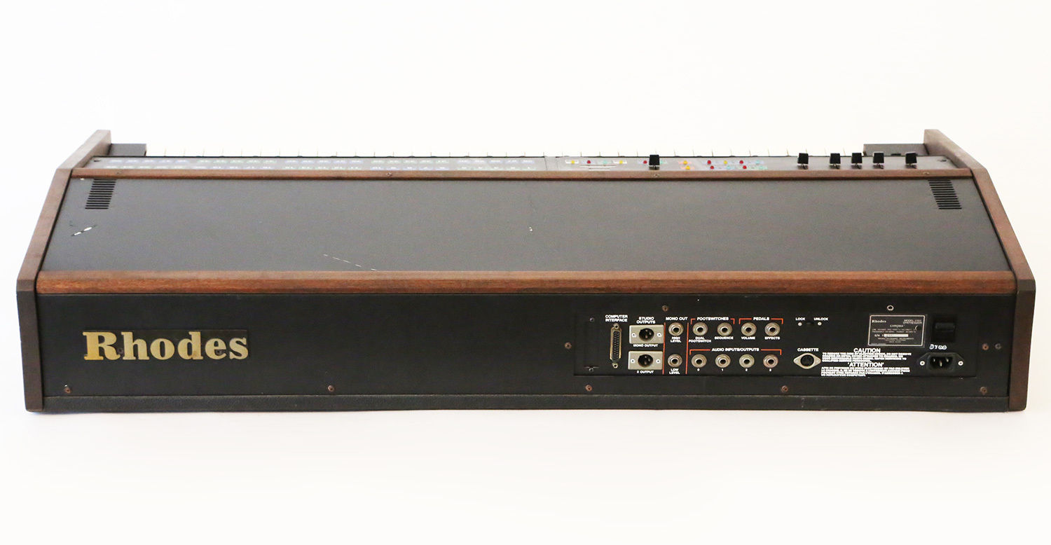 MATRIXSYNTH: RHODES CHROMA ANALOG SYNTHESIZER ARP 8/16 VOICE VINTAGE ...