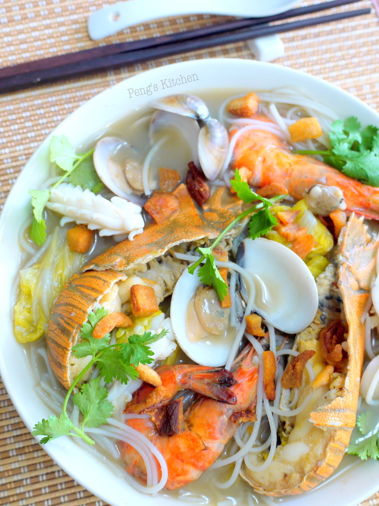 Peng's Kitchen: Seafood White Mee Hoon 海鲜百米粉