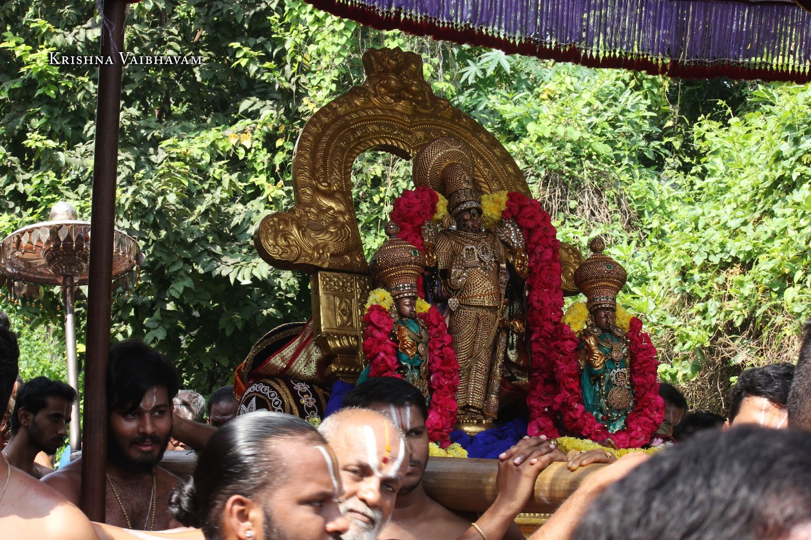 Krishna Vaibhavam: Kanchipuram Sri Perundevi Thayar Perarulalan Ratna ...