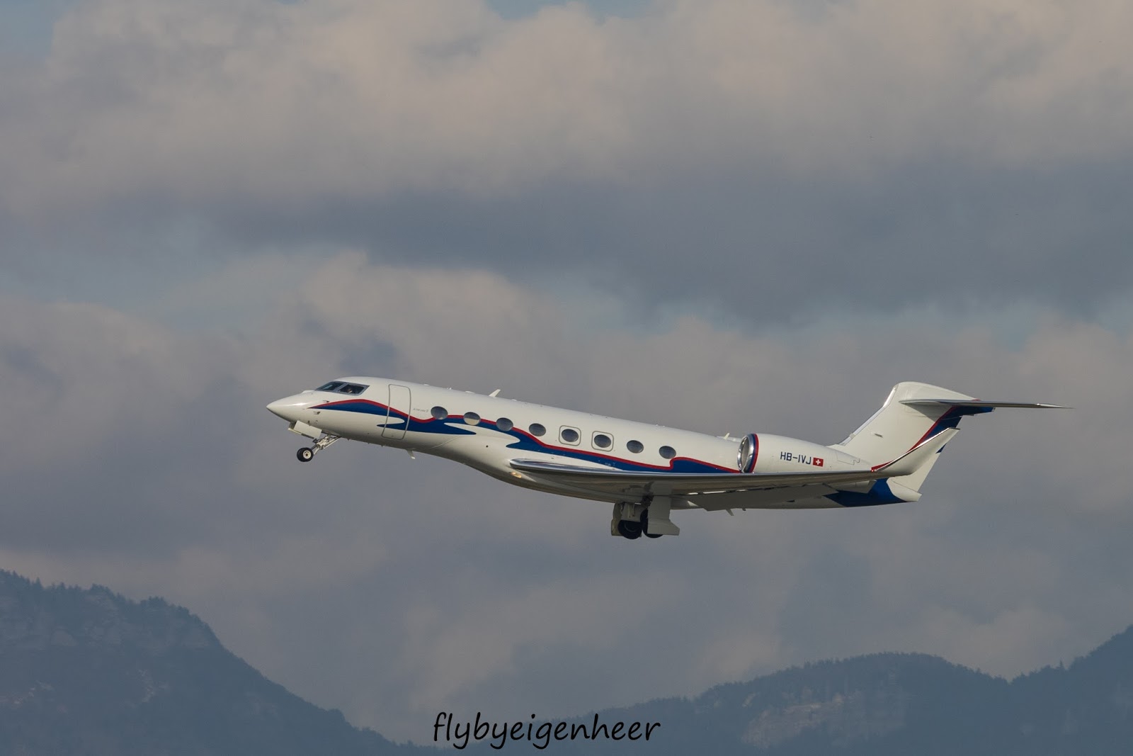 FLUGZEUGE Privatjets etc: HB-IVJ Gulfstream G-VI (G650) GLF6 > VCN