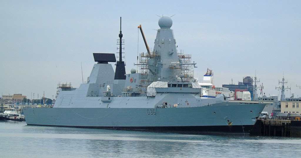 Clyde Naval Gazing: HMS Defender