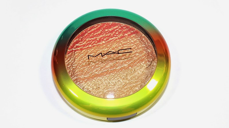MAC Wash & Dry Collection | Modernaires: MAC Wash & Dry Collection
