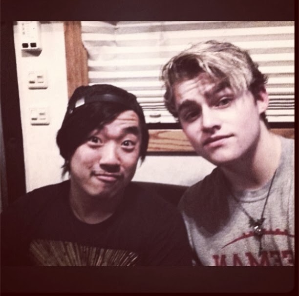 Crown The Empire Brasil