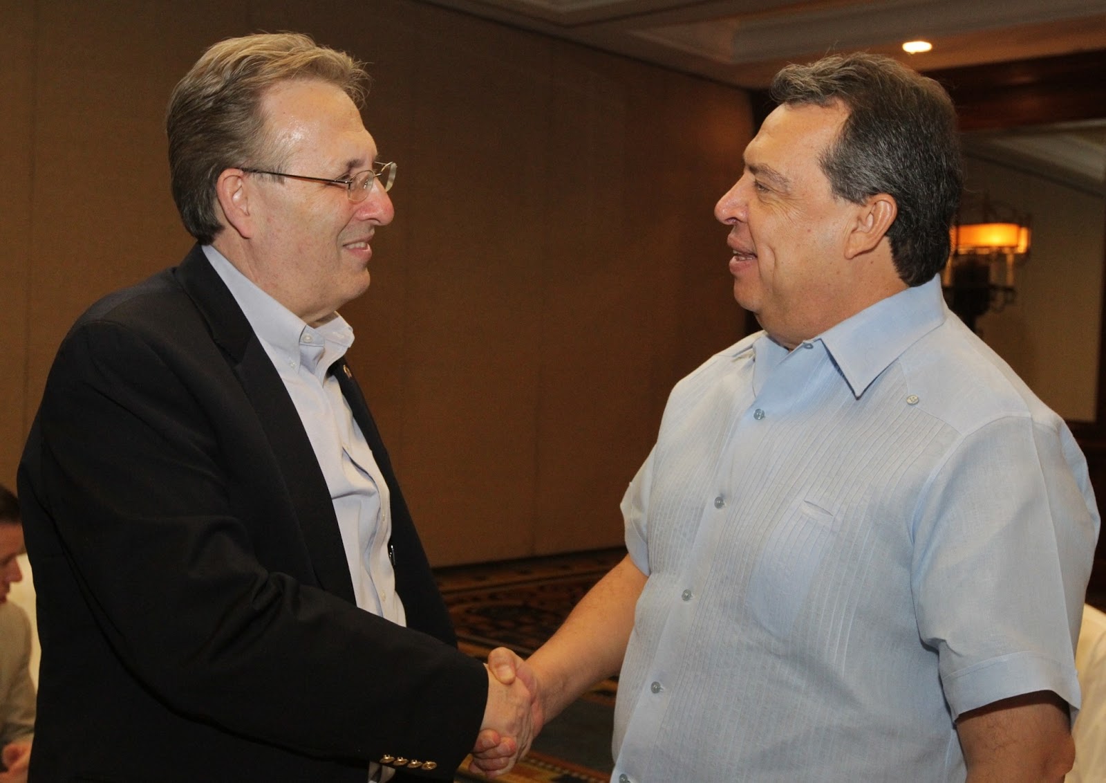 GCP: CORDIAL ENCUENTRO DEL GOBERNADOR ÁNGEL AGUIRRE RIVERO CON EL ...