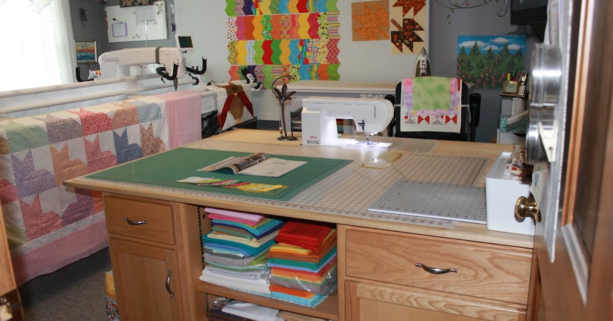 SunShine Sews...: A Clean Sewing Room