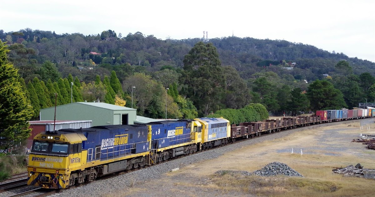 Rollingstock News: S306 on the move