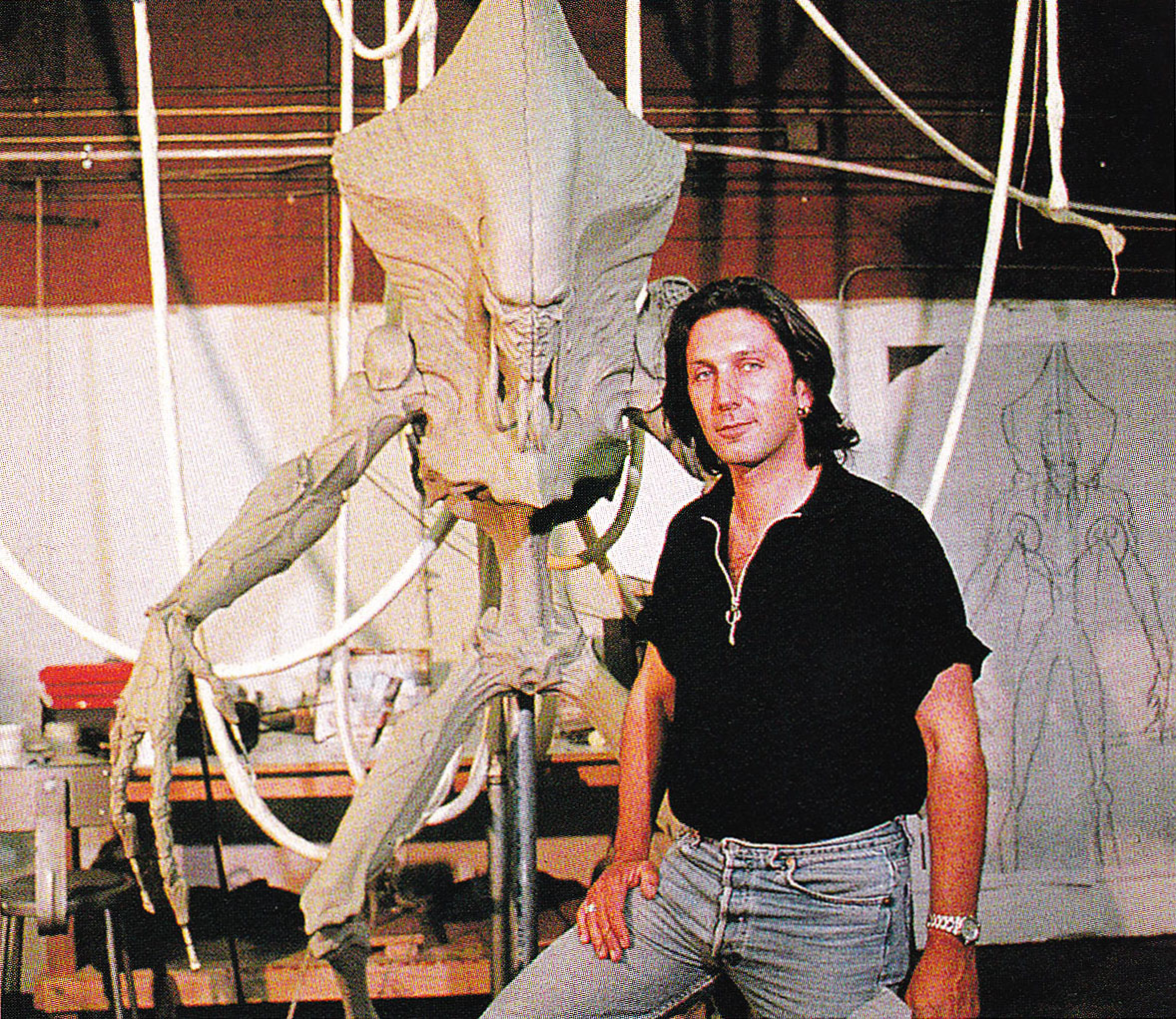 Alien Explorations: ID4 alien invader comparisons to details from H R ...