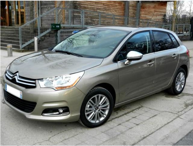 Véhicule collaborateur Peugeot Citroën: CITROEN C4 MILLENIUM HDi 115 ch ...